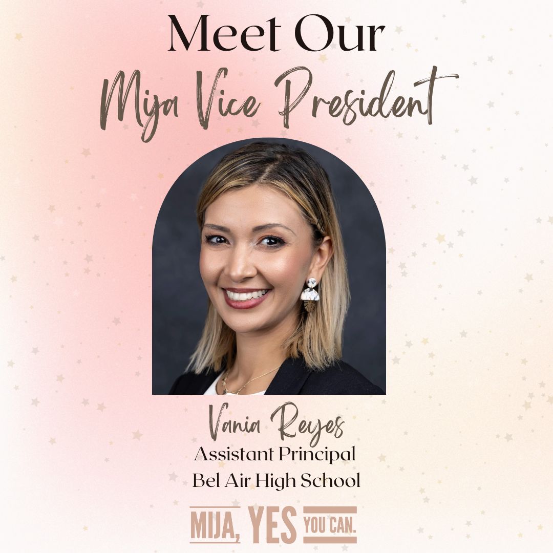 Meet The Mijas – Mija, Yes you can.